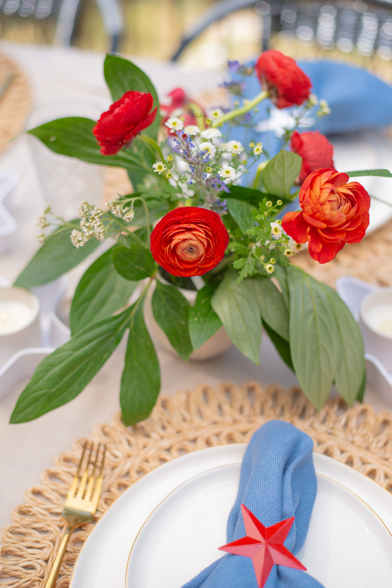 July 4th Table Setting Inspiration - The Every Hostess